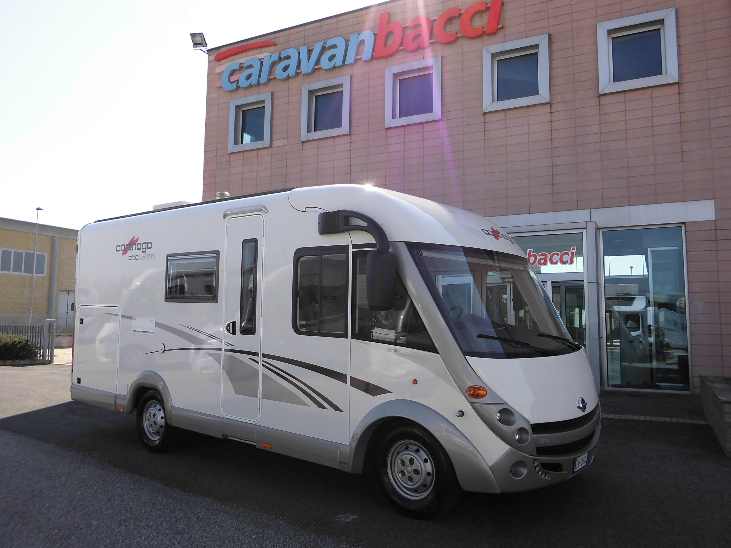 Carthago C Line 3.8 - Caravanbacci