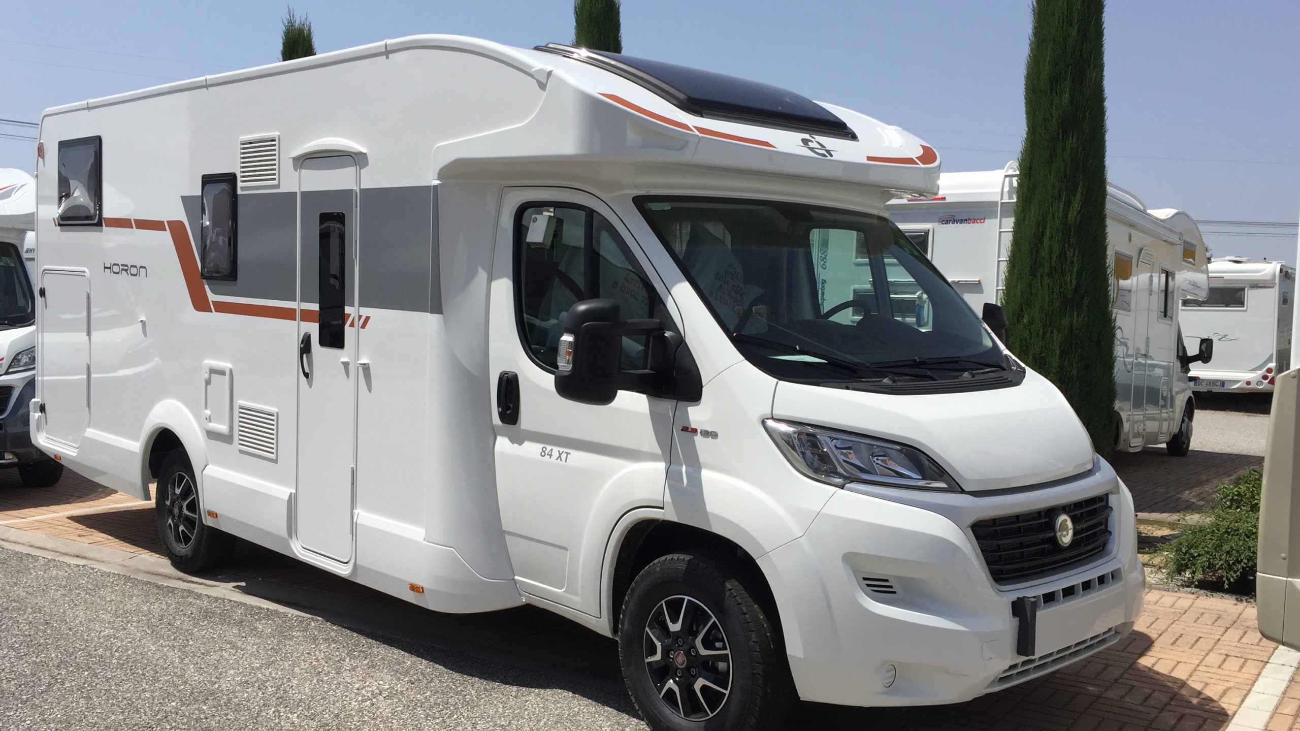 Camper Semintegrale CI Horon 84 XT - Caravanbacci