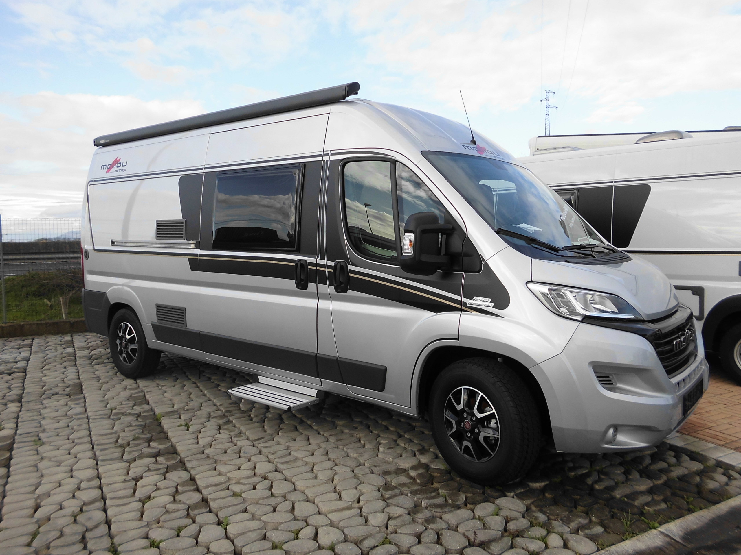 Camper Furgonato/Van None Malibù 600dsb by Carthago - Caravanbacci