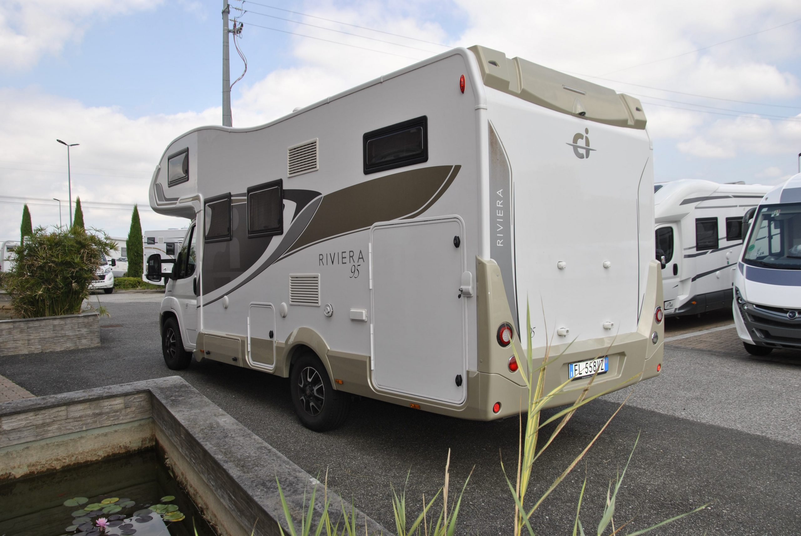 Camper Mansardato Usato CI Riviera 95M - Caravanbacci