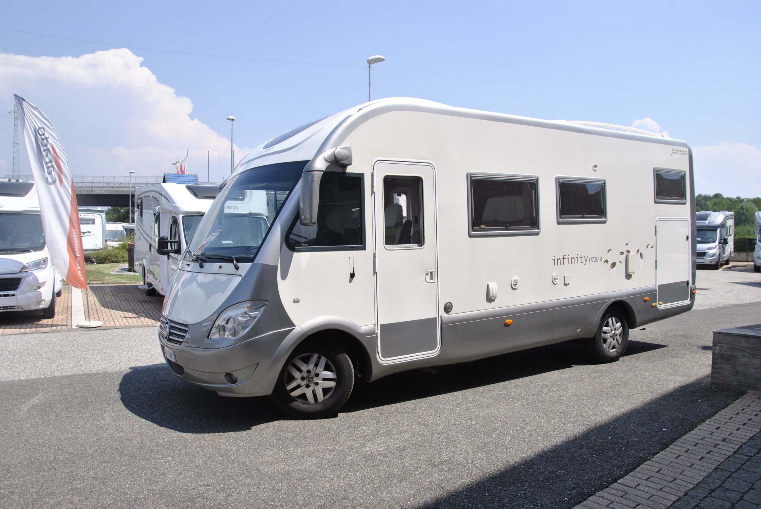Camper Motorhome None Infinity 710 G - Caravanbacci