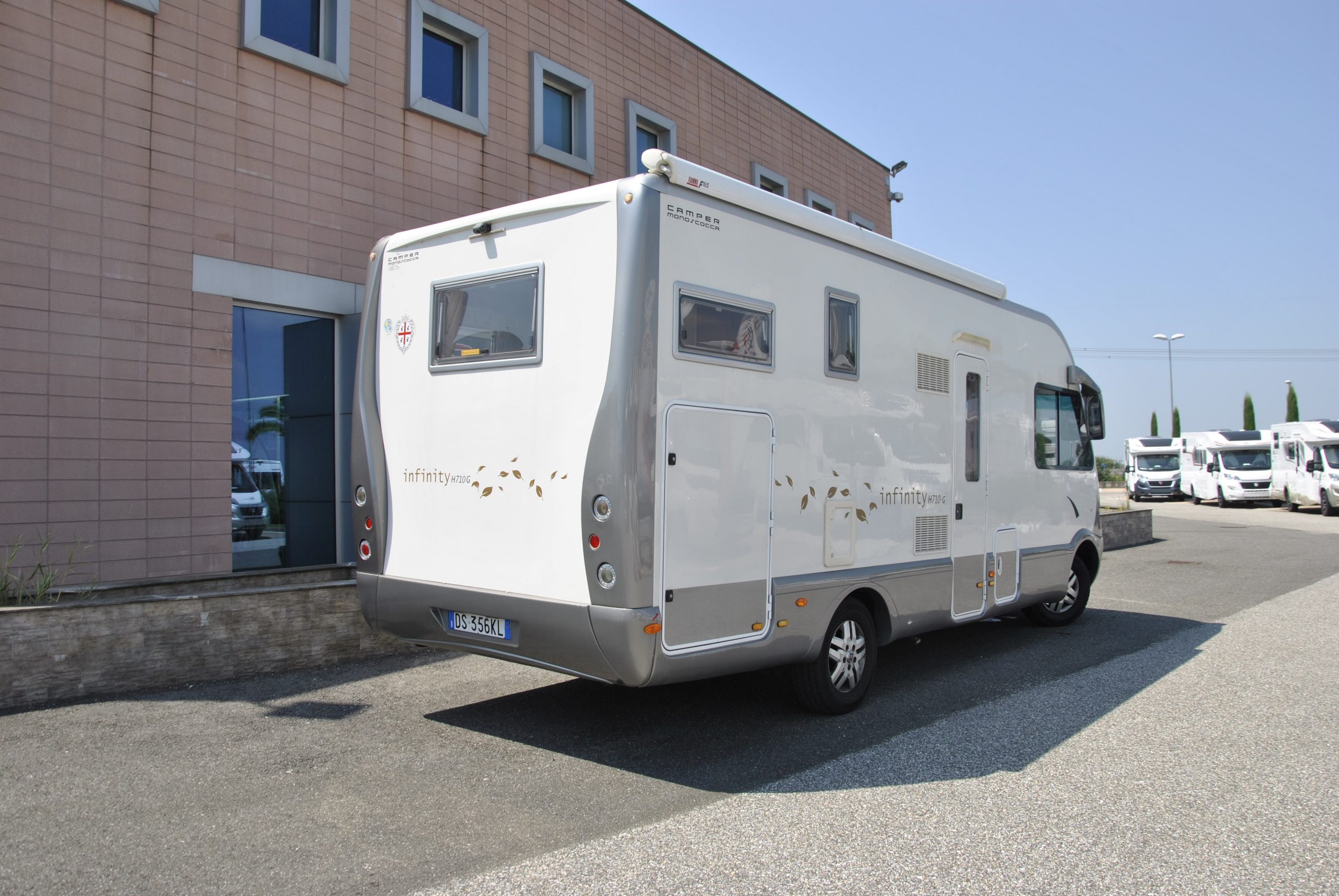 Camper Motorhome None Infinity 710 G - Caravanbacci