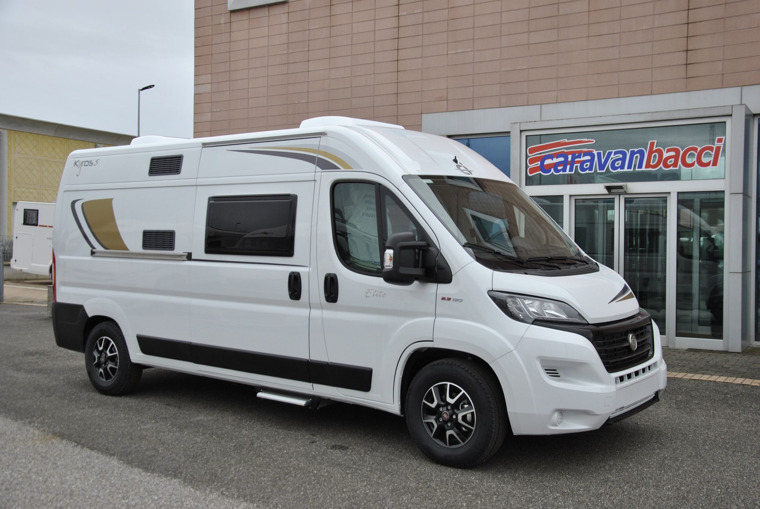 Camper Furgonato/Van CI Kiros 5 Elite - Caravanbacci