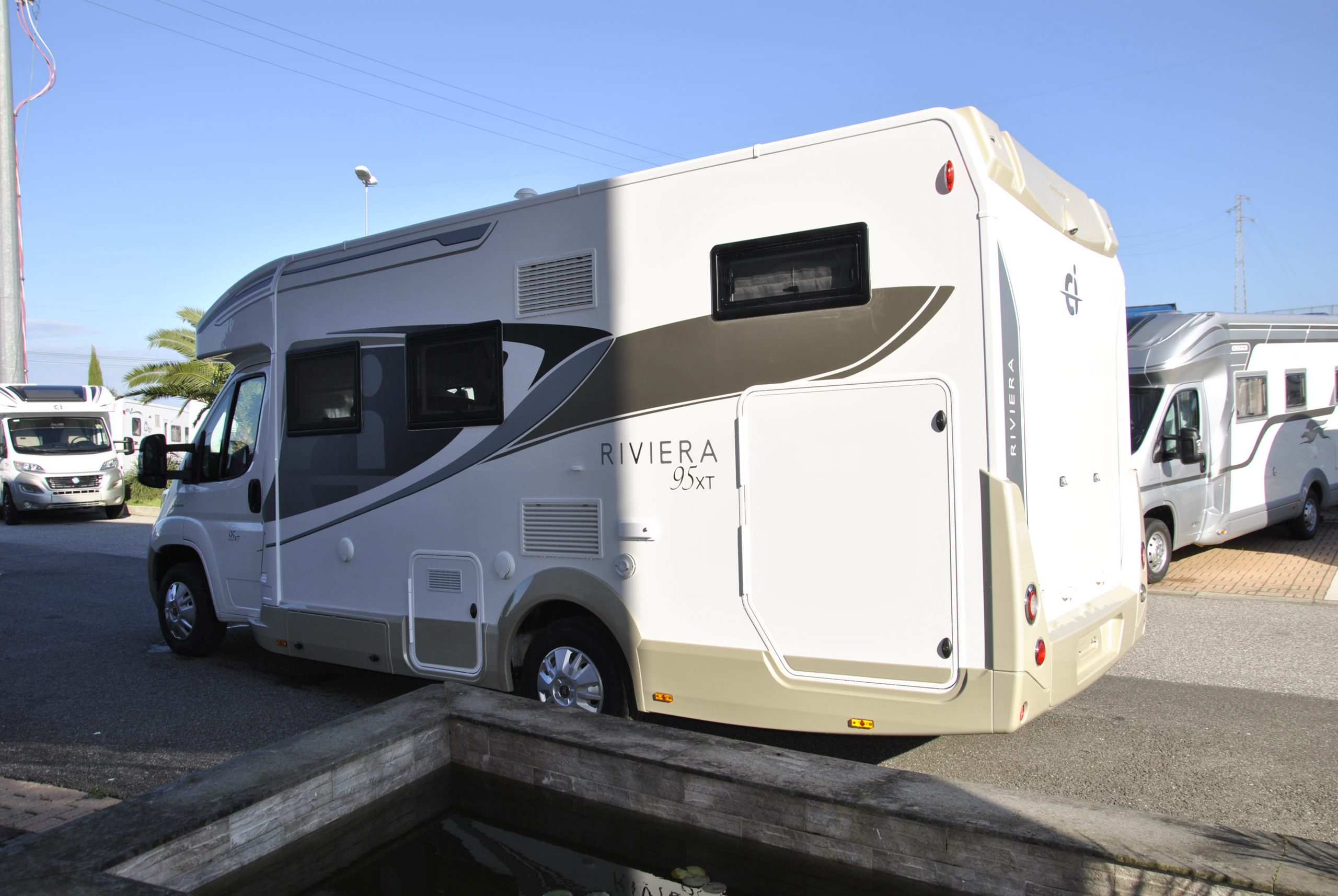Camper Semintegrale None Ci Riviera 95 XT - Caravanbacci