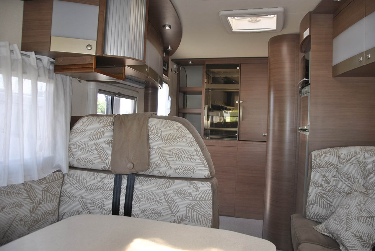 Camper Motorhome Adria Vision I 647 - Caravanbacci