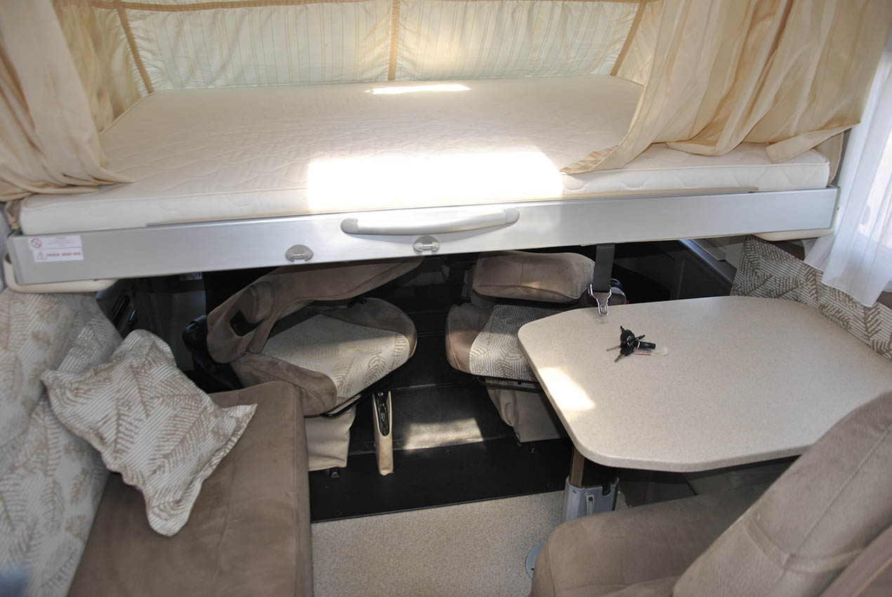 Camper Motorhome Adria Vision I 647 - Caravanbacci