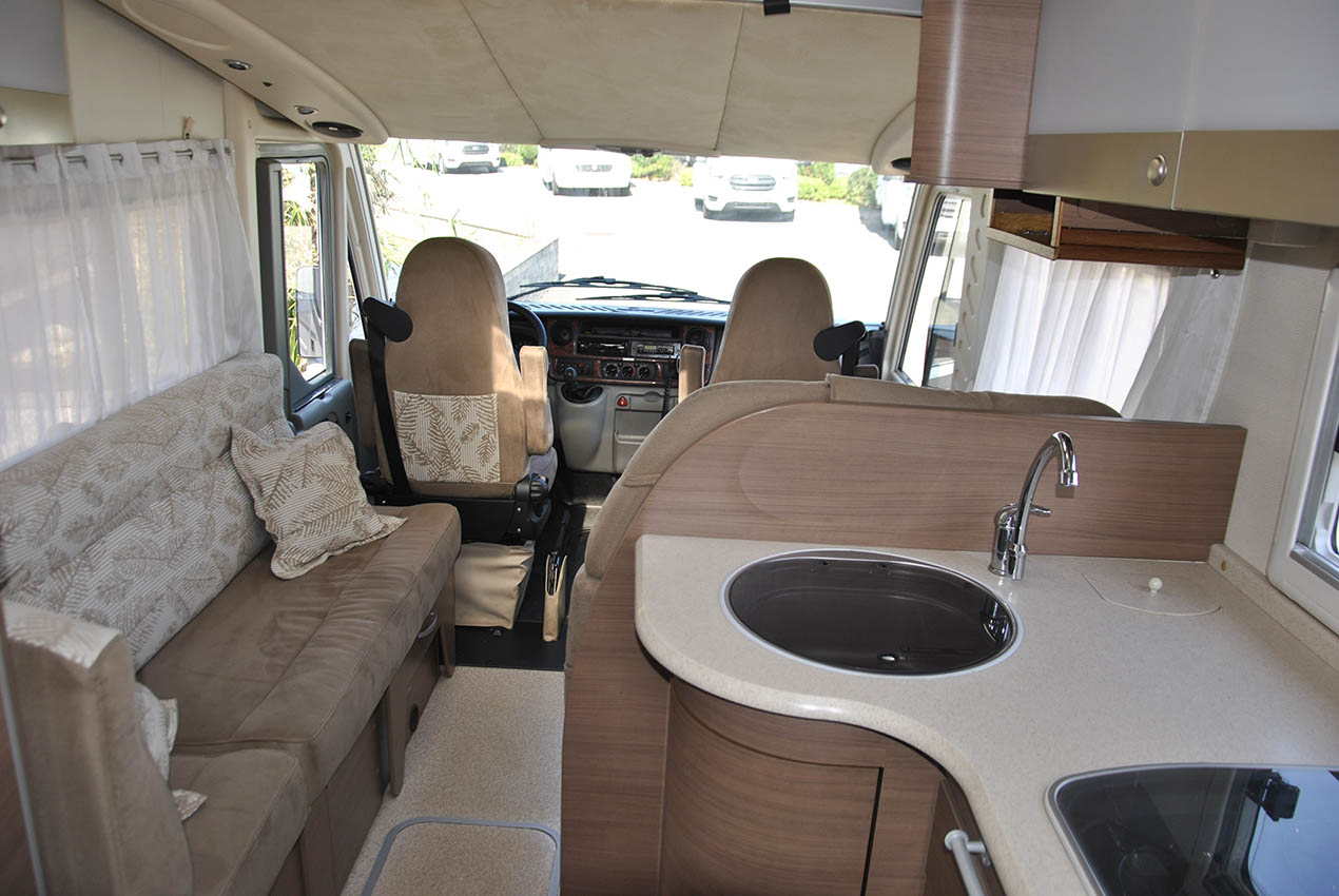 Camper Motorhome Adria Vision I 647 - Caravanbacci