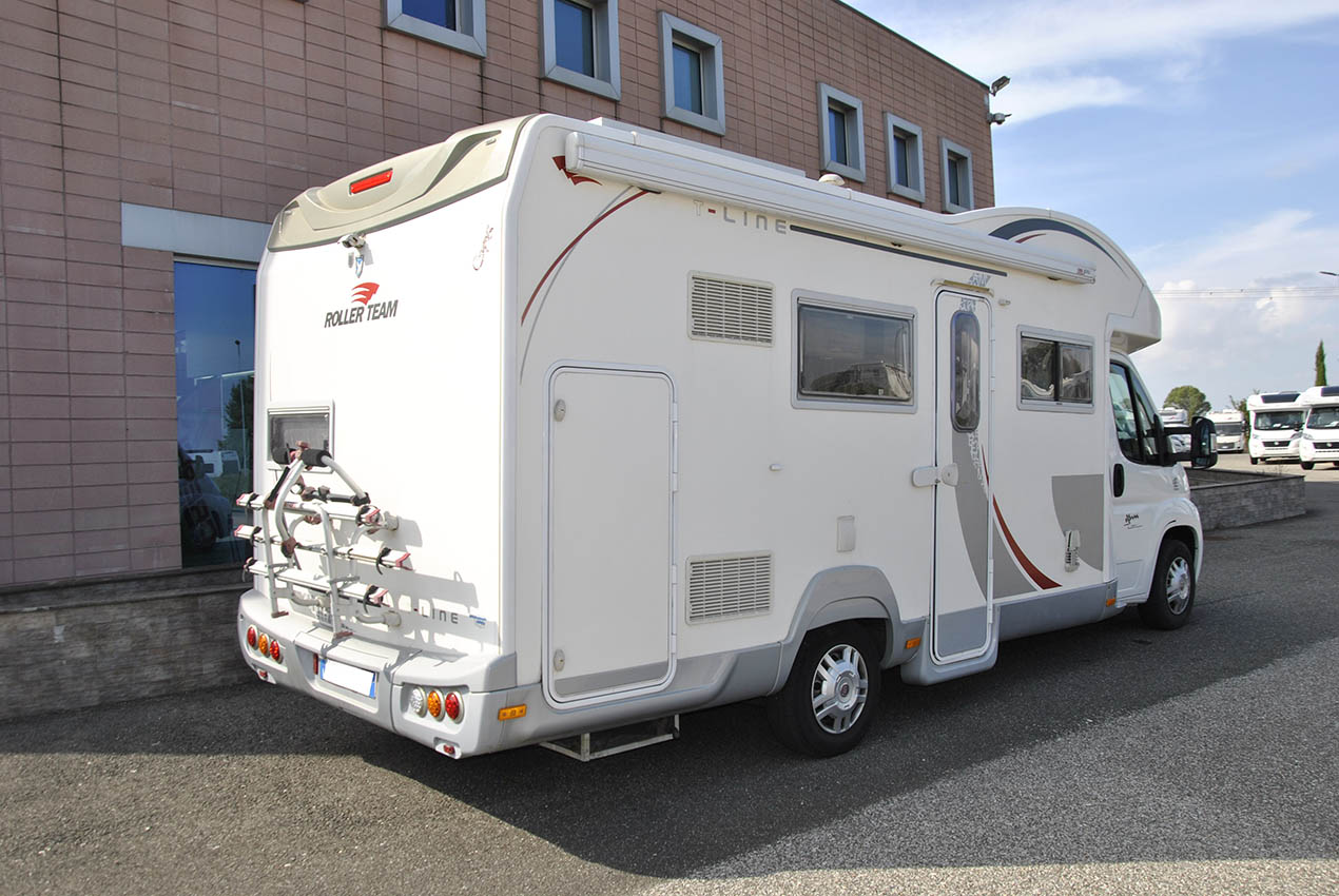 Camper Semintegrale Usato Roller Team T-Line Garage M - Caravanbacci