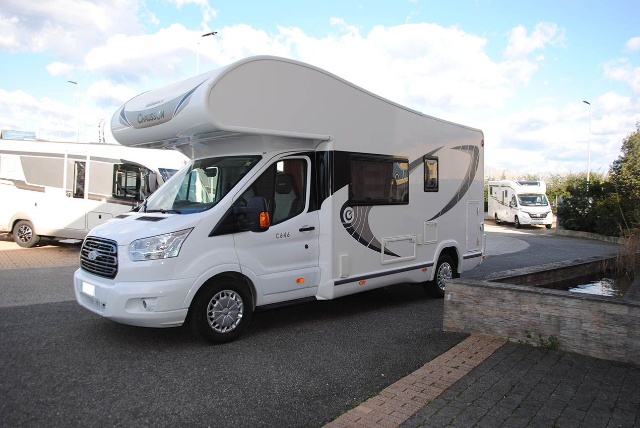 Camper Mansardato Usato Chausson Flash C646 - Caravanbacci