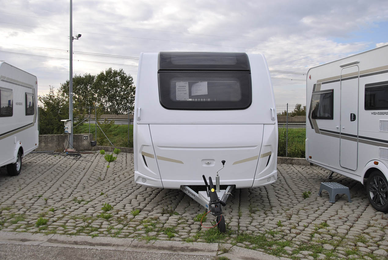 Camper Caravan/Roulotte Nuovo Weinsberg Caraone 390 PUH con letto ...