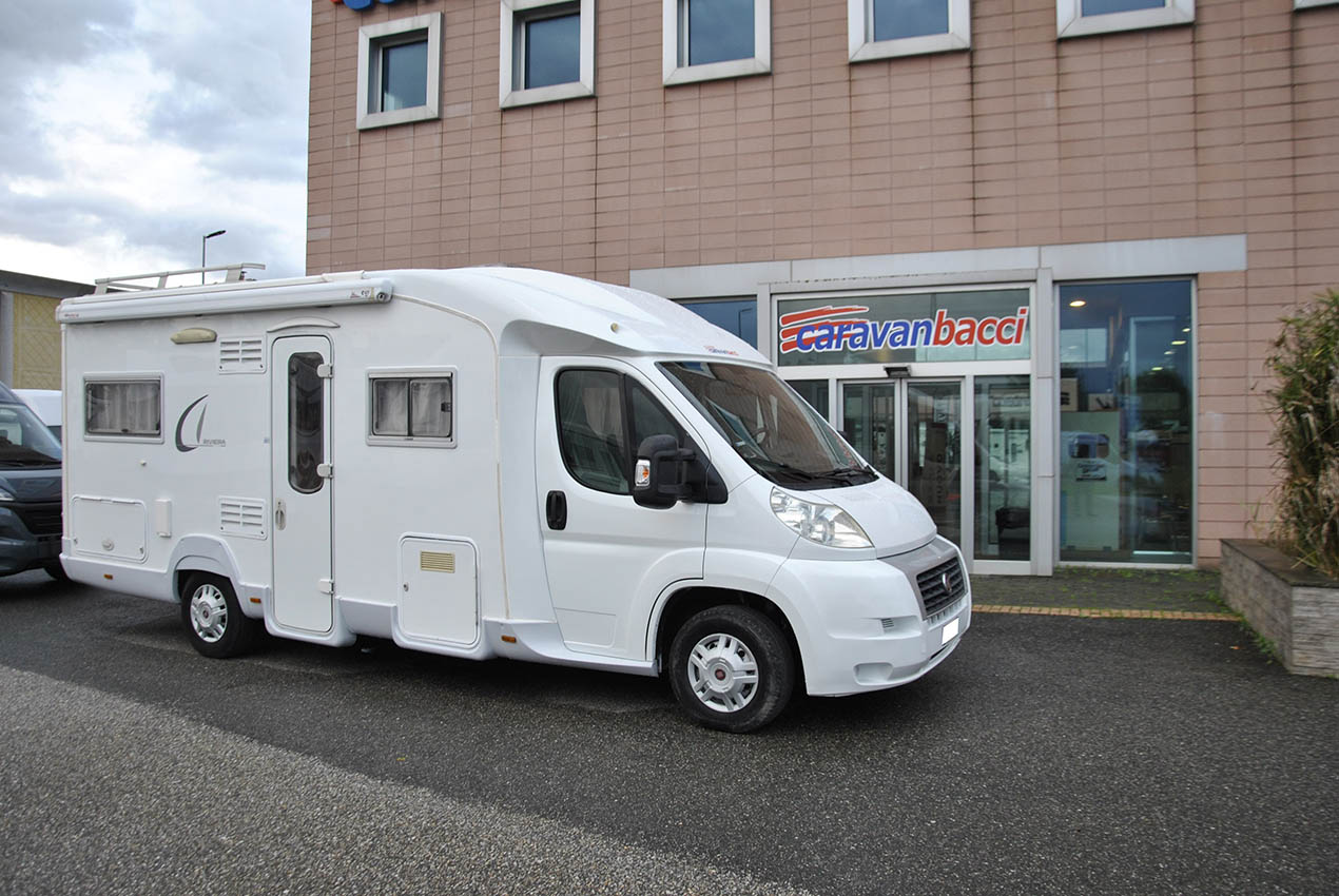 Camper Semintegrale Usato C.I. Riviera 55p - Caravanbacci