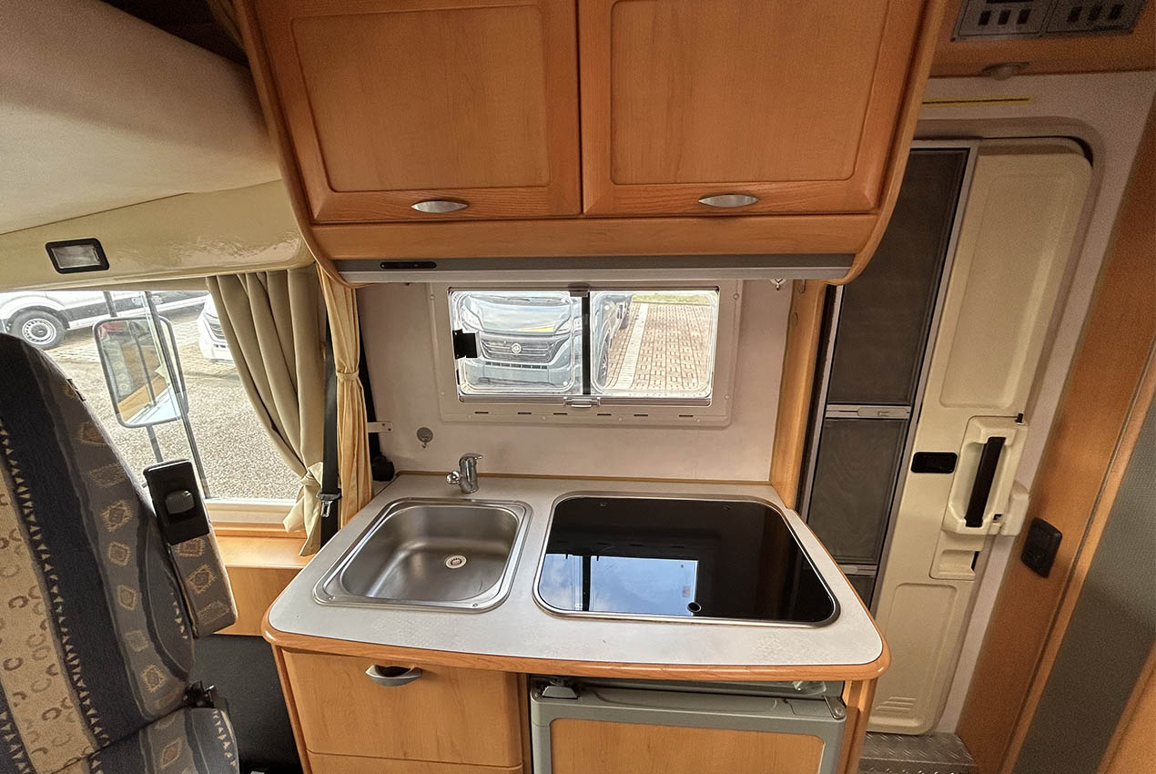 Camper Motorhome Usato Hymer Classic 610 - Caravanbacci