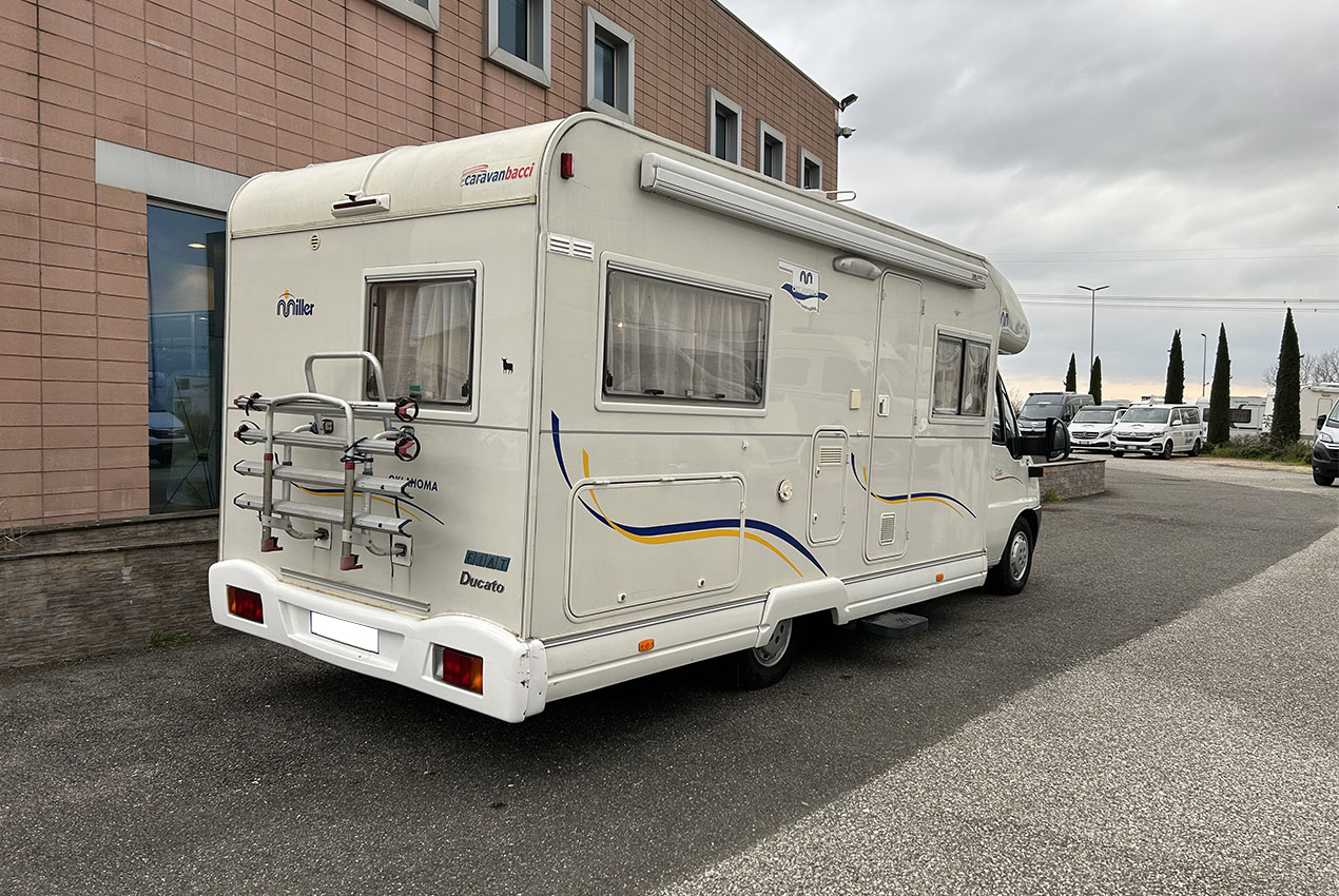 Camper Semintegrale Usato Miller States Oklahoma - Caravanbacci