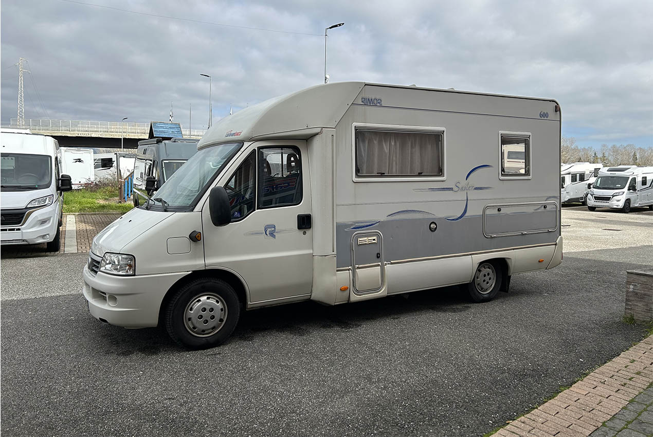 Camper Semintegrale Usato Rimor Sailer 600 - Caravanbacci