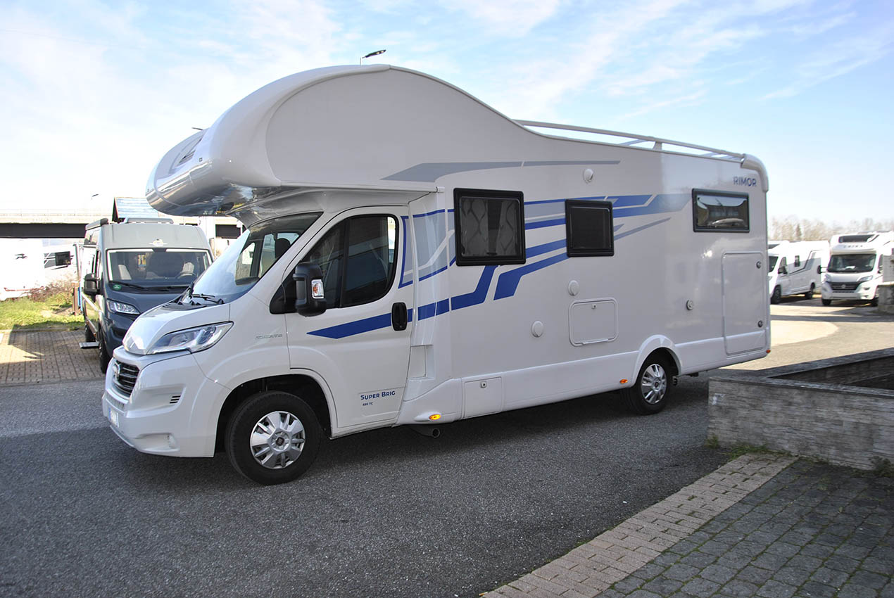 Camper Mansardato Usato Rimor Superbrig 695 TC - Caravanbacci