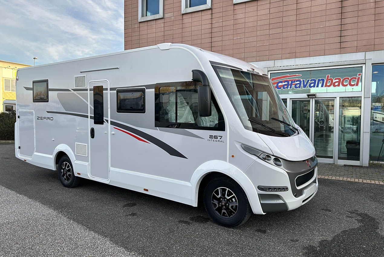 Camper Motorhome Nuovo Roller Team Zefiro 267 Integral - Caravanbacci