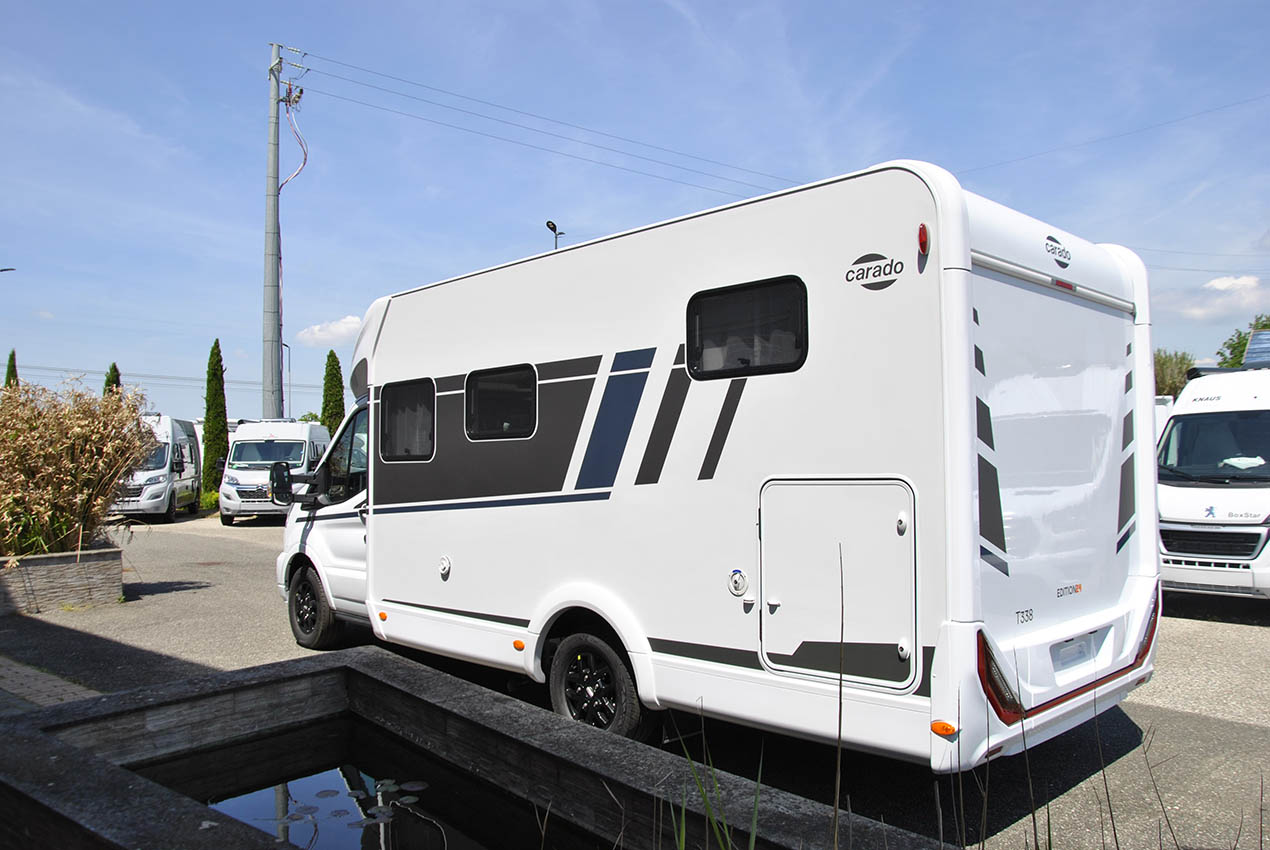 Camper Semintegrale Nuovo Carado T 338 - Caravanbacci