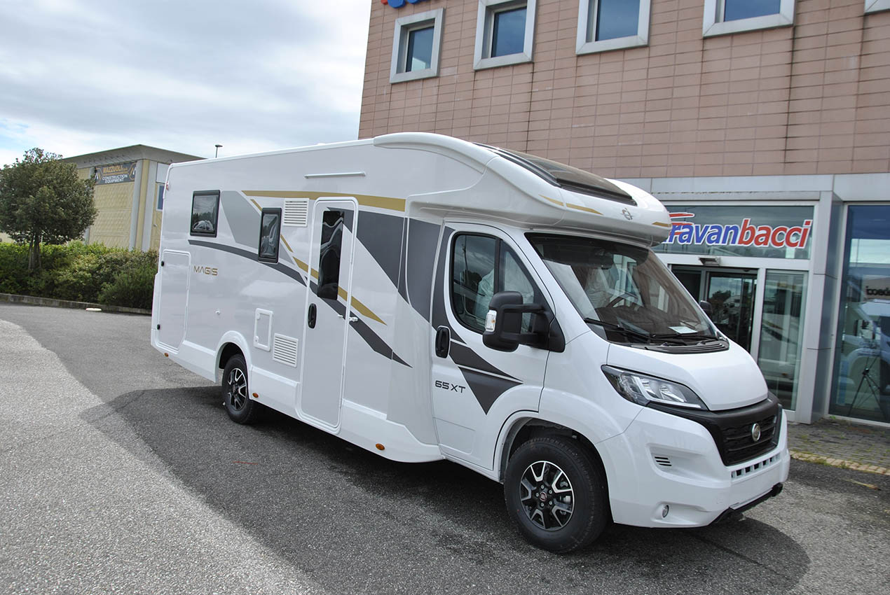 Camper Semintegrale Nuovo C.I. Magis 65 XT - Caravanbacci