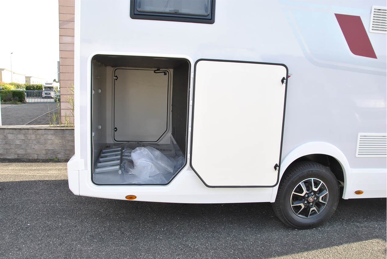 Camper Semintegrale Nuovo Roller Team Kronos 287 TL - Caravanbacci