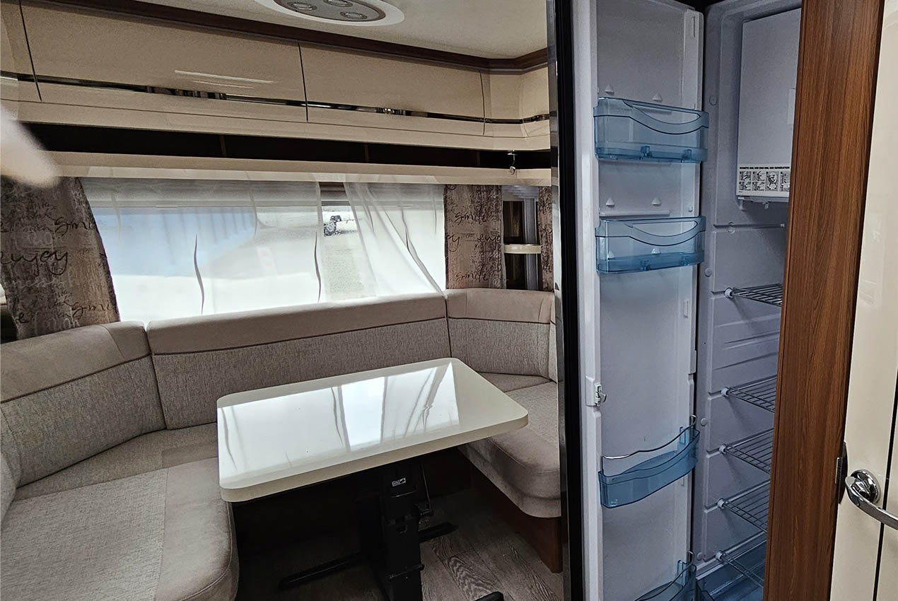 Camper Caravan/Roulotte Usato Hobby 540 UFF Excellent - Caravanbacci