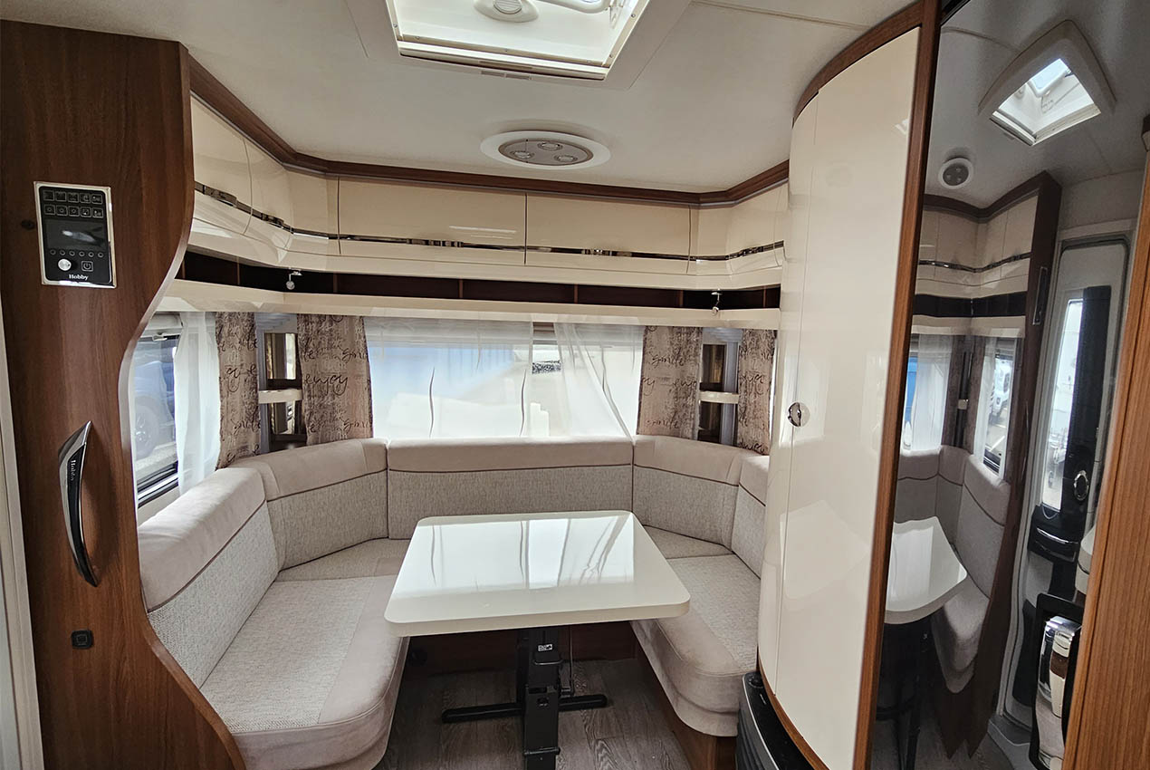 Camper Caravan/Roulotte Usato Hobby 540 UFF Excellent - Caravanbacci