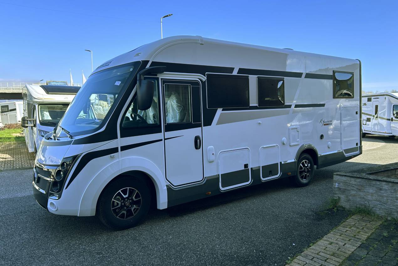 Camper Motorhome Nuovo Mobilvetta K-Yacht 86 Tekno Line - Caravanbacci