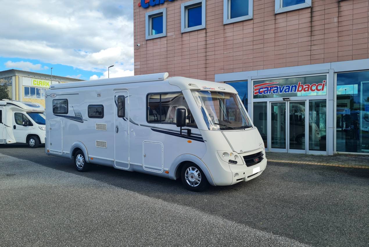 Camper Motorhome Usato Lmc Explorer Liberty 698G - Caravanbacci