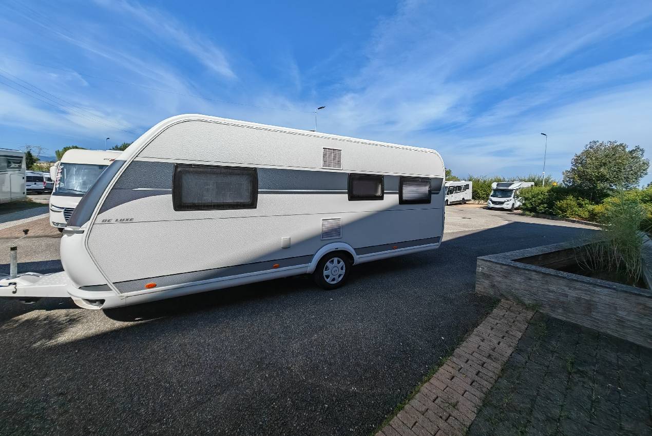 Camper Caravan/Roulotte Usato Hobby De Luxe 515 UHL - Caravanbacci